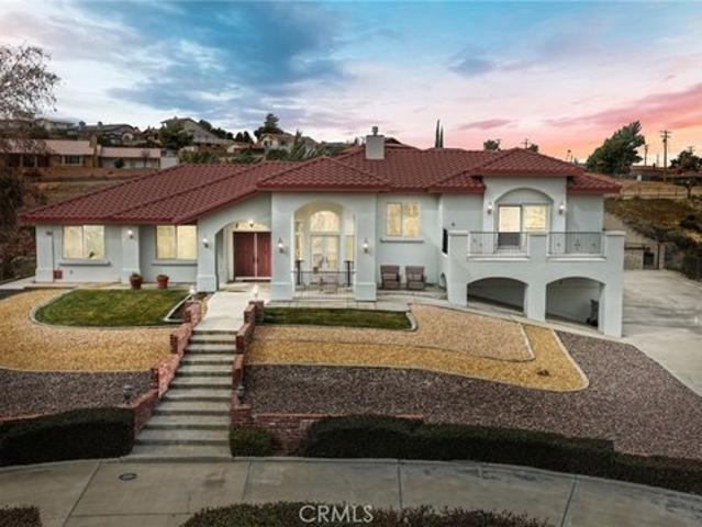 7748 Calpella Ave, Hesperia, CA 92345