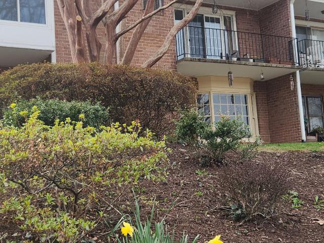 7748 Lakecrest Dr, Greenbelt, MD 20770 | MLS #MDPG2196 | Compass