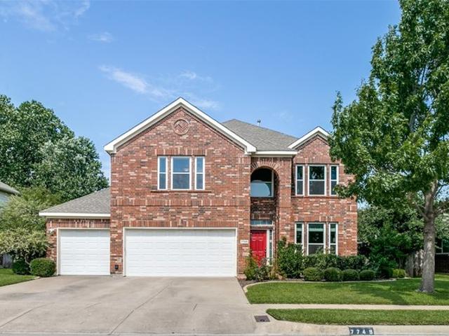7749 Stansfield Dr, Fort Worth, TX 76137