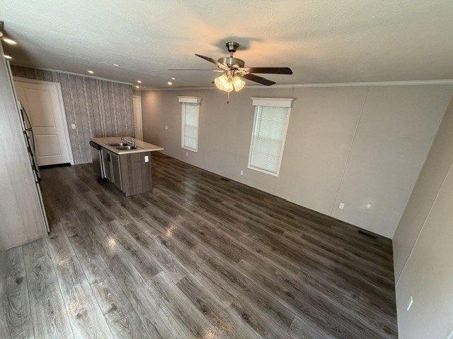 7740 Kimberly Dr, Newport, MI 48166