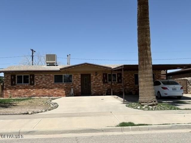 7740 Porche St, El Paso, TX 79915