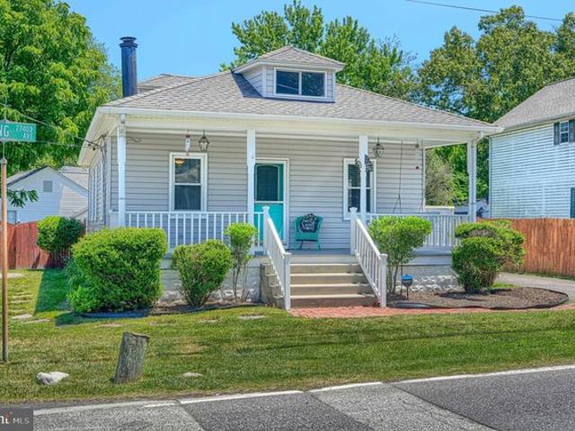 7741 Outing Ave, Pasadena, MD 21122