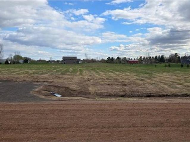 7742 Rolling Meadows Cir, Pine City, MN 55063