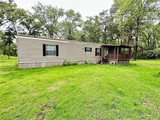 774 Claudes Rd, Colfax, LA 71417