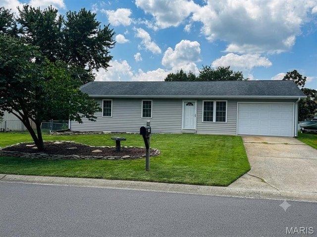 774 Sommerset Dr, Troy, MO 63379