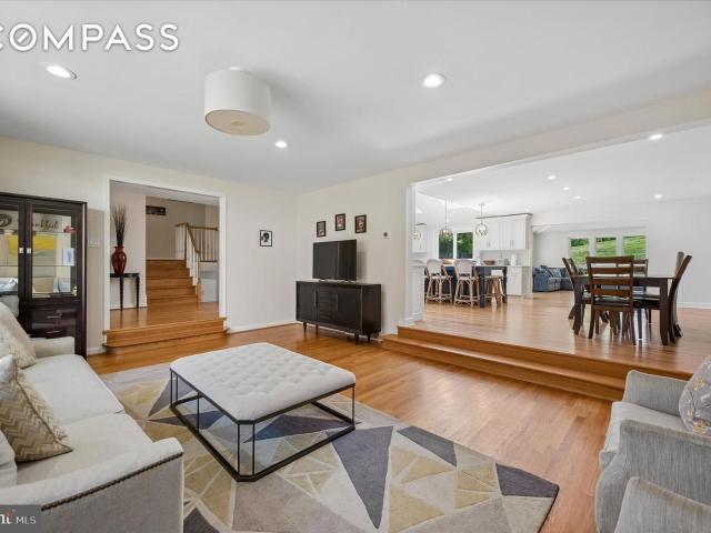 774 Robinhood Rd, Bryn Mawr, PA