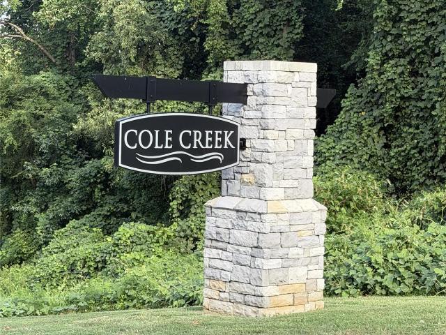 774 Rock Lake Glen