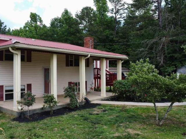 774 Russ Rumsey Rd, Maysville, GA 30558