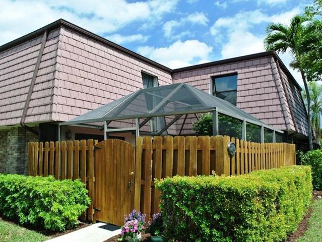 7754 Courtyard Run W, Boca Raton, FL 33433