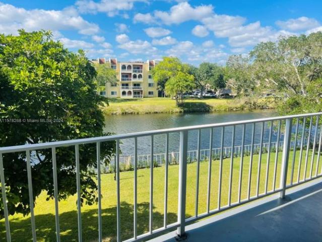 7757 SW 86th St #C 315, Miami, FL 33143