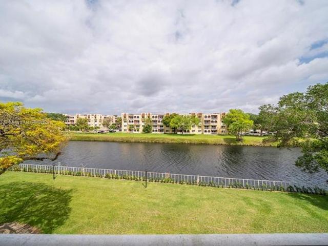 7757 SW 86th St #C 316, Miami, FL 33143