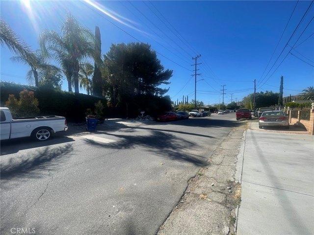 7751 Arvilla Ave, Sun Valley, CA 91352