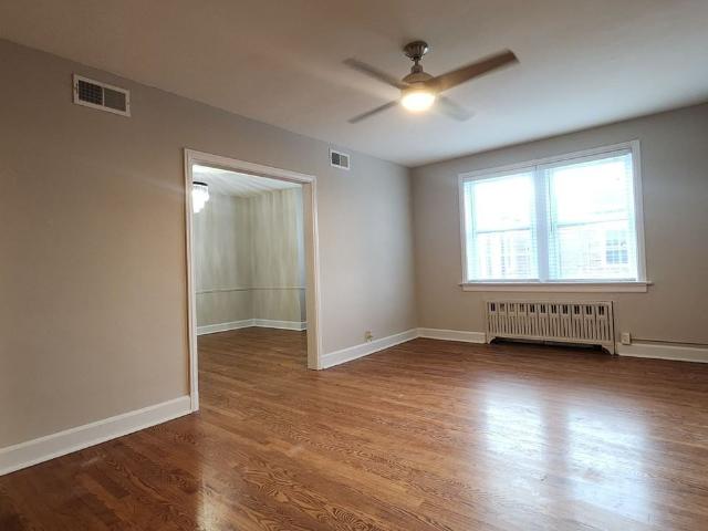 7752 Kingsbury Blvd. 2 Bedroom Apartment for Rent at 7752 Kingsbury Blvd, Clayton, MO 63105 Clayton
