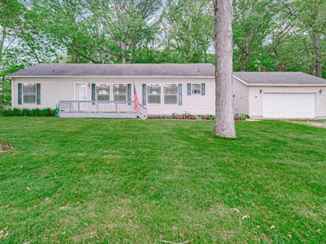 7753 N 200 E, Monterey, IN 46960