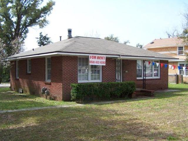 $775 / 3br 1400ft² This Roomy Duplex Comes With FREE RENT! 3031 W Jackson St A map