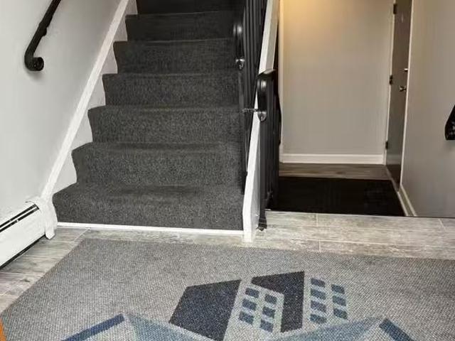 775 Court of Spruce 6 775 Court of Spruce