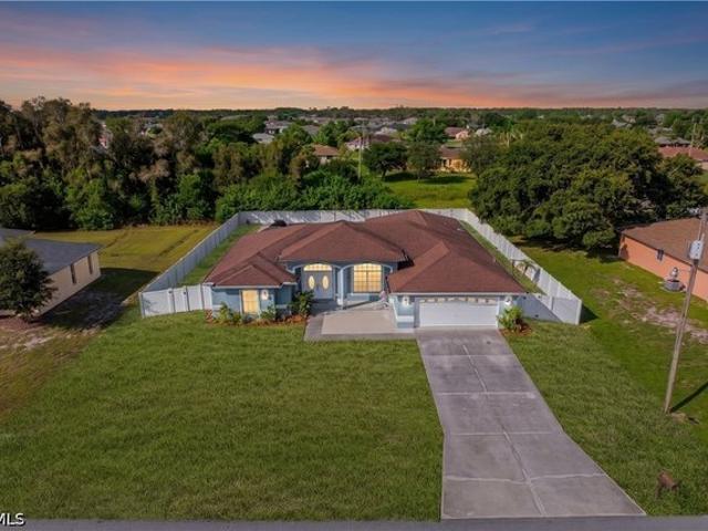 775 Arundel Cir, Fort Myers, FL 33913