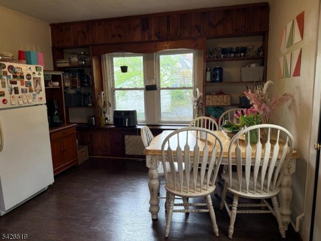 775 Bloomfield Ave # 2
