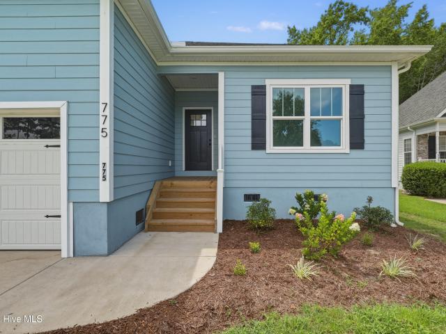 775 Marsh Rose Path NW