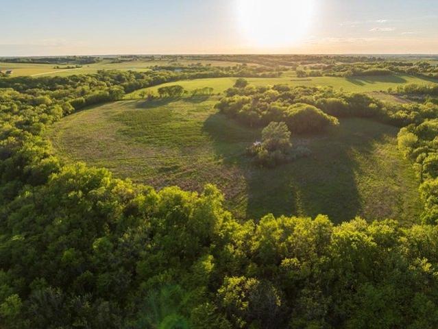 775 North St, Lawrence, KS 66044
