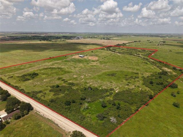 775 S FM 441 Rd, Louise, TX 77455