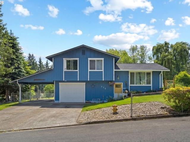 775 SW Belair Dr, Clatskanie, OR 97016