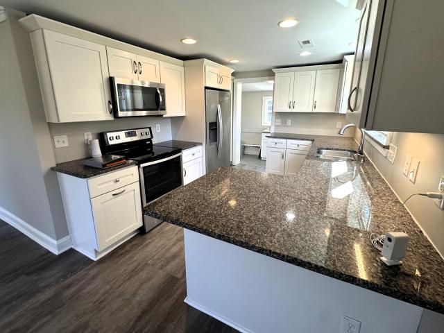 775 Riverland Drive