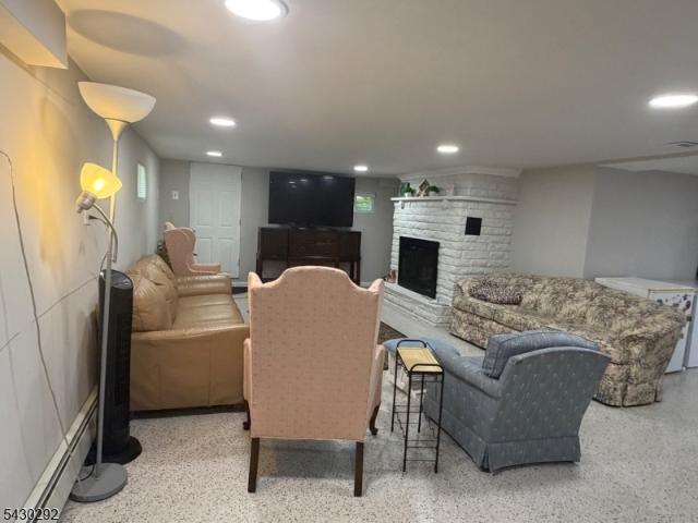 775 Tabor Rd