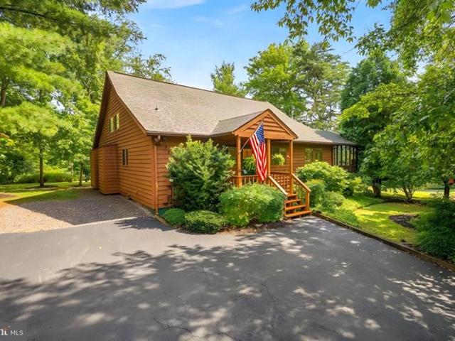 775 Tecumseh Trl, Hedgesville, WV 25427