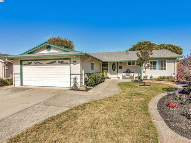 7764 Hazelnut Dr, Newark, CA 94560