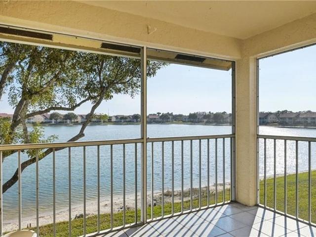 7760 Emerald Cir Unit S202, Naples, FL 34109