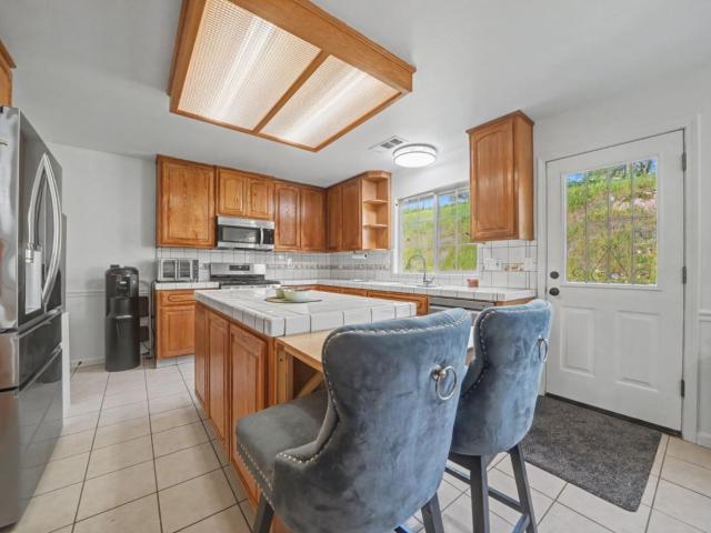 7761 Jenny Lind Rd, Valley Springs, CA 95252 | MLS #226029