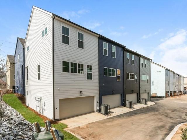 776 Metropolitan Parkway SW 2B
