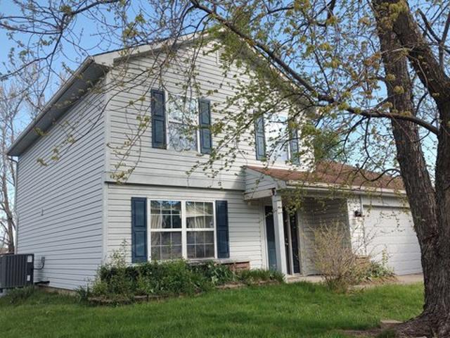 776 Shore View Dr, Franklin, IN 46131