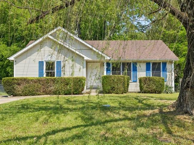 776 Princeton Cir, Clarksville, TN 37042