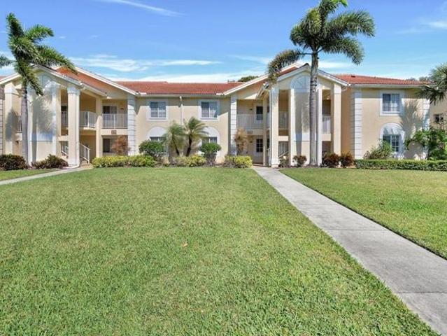 7774 Jewel Ln #103, Naples, FL 34109