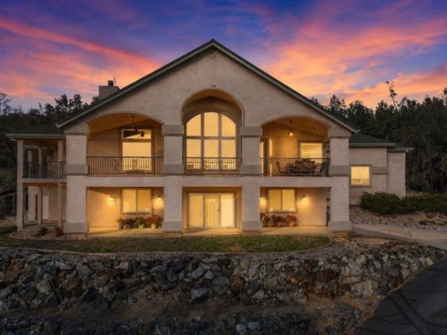 7775 Muletown Rd, Redding, CA 96001