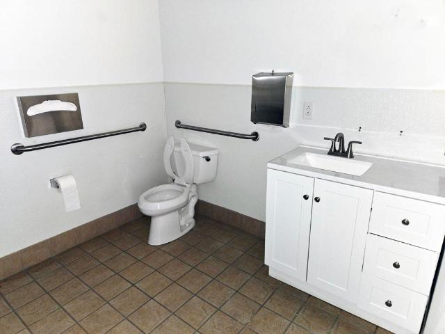 77770 Country Club Drive B