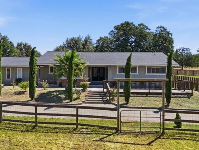 7779 Ospital Rd, Valley Springs, CA 95252