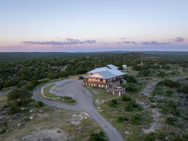 7772 Cedar Creek Rd
