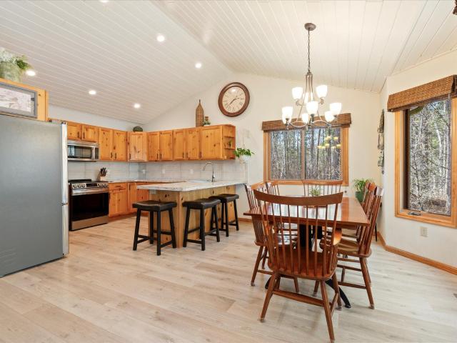 7772 Chickasaw Circle