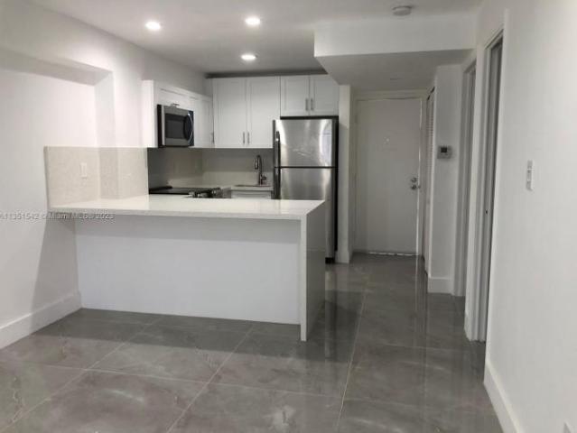 777 9th Ave SW #322, Miami, FL 33130