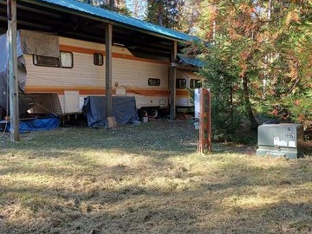 777 Cedars Dr, Troy, MT 59935