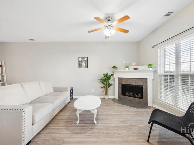 777 King George Boulevard # 38