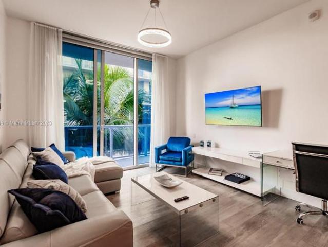 777 Ocean Dr N #N316, Hollywood, FL 33019
