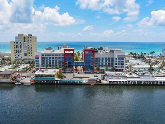 777 Ocean Dr N #S229, Hollywood, FL 33019