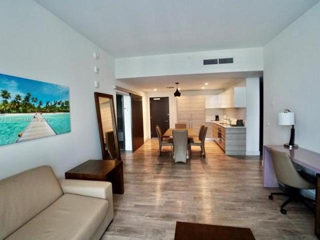 777 Ocean Dr N #S232, Hollywood, FL 33019