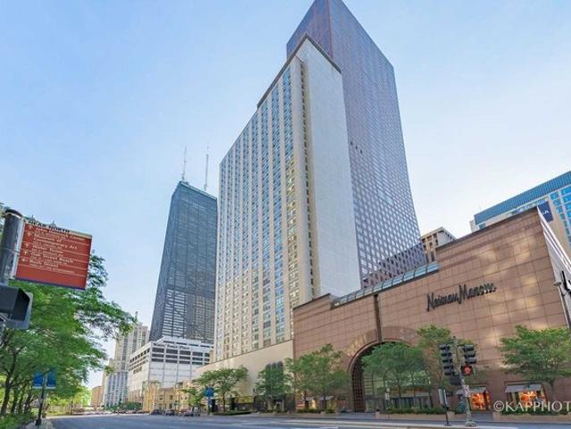 777 N Michigan Ave Apt 2405, Chicago, IL 60611