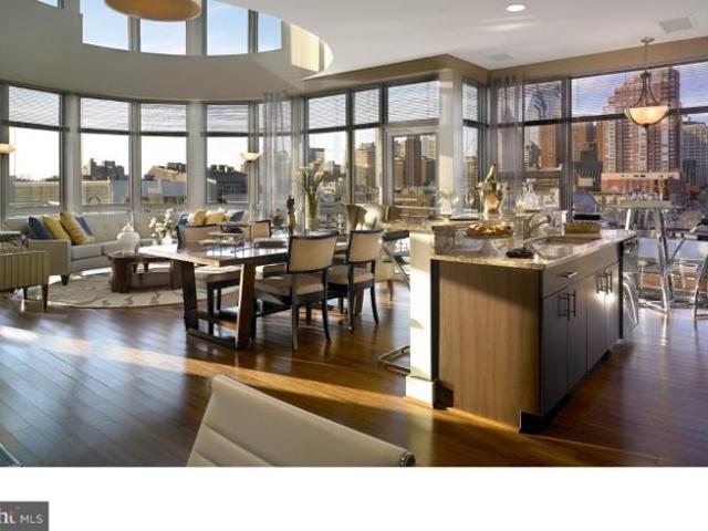 777 S Broad St #2B2BA Philadelphia, PA 19147