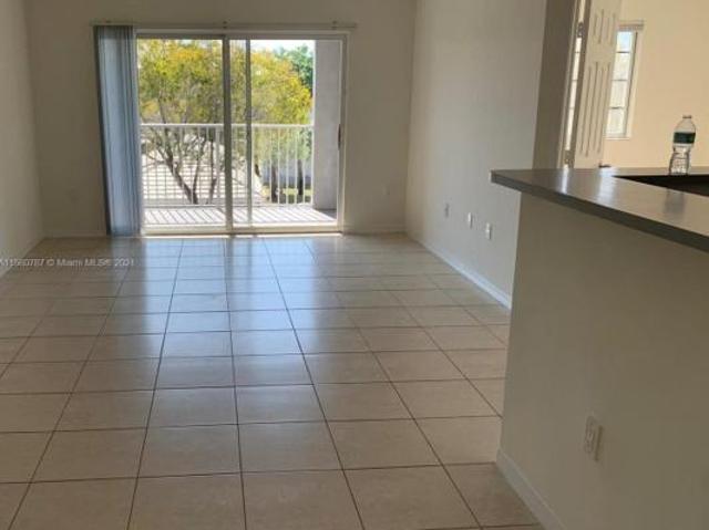 777 SW 111th Way #301, Pembroke Pines, FL 33025